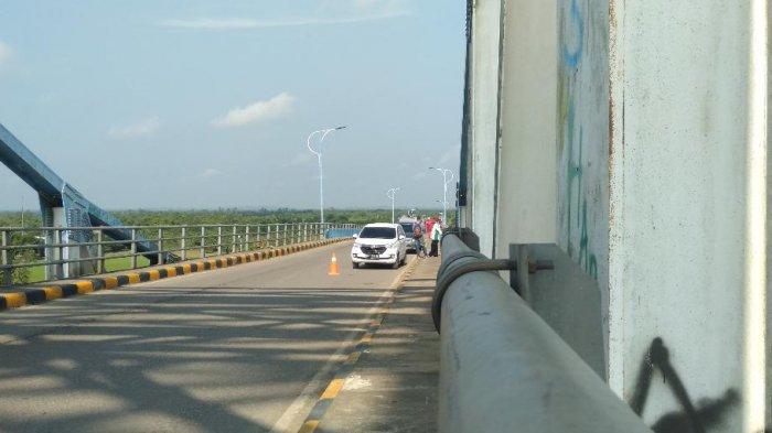 Pasca Tertabrak Ponton 2014 Lalu, Jembatan Muara Sabak Tak Kunjung ...