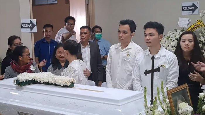 Kesedihan Glenn Immanuel, Pupus Rencana Menikahi Melitha Sidabutar ...