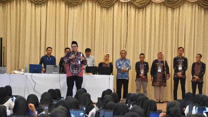 Pj Bupati Sarolangun Monitoring Pelaksanaan CAT PPPK di Jambi, Hari ke Lima Berjalan Lancar ...