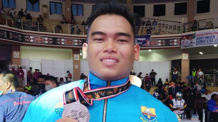 Reza Persembahkan Medali Perak Kesepuluh untuk Jambi di PON XX Papua ...