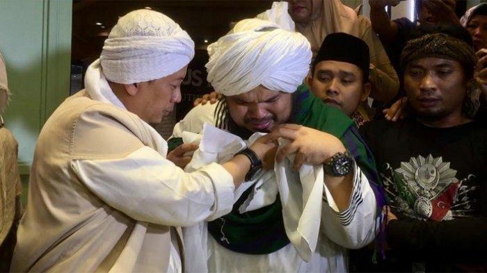 Benarkah Rambut Rasulullah yang Dibawa Opick Asli? Keturunan ke-39 Nabi ...