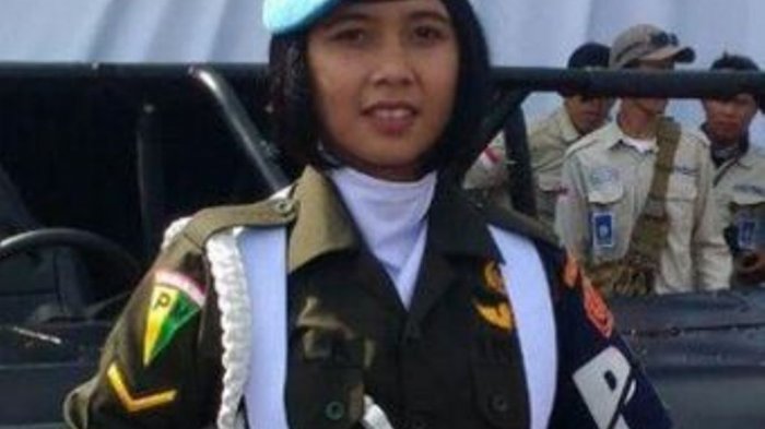 Sersan "Cantik" Bella Paramitha Kelahiran 19 Desember 1992, Curi Perhatian Penonton ...