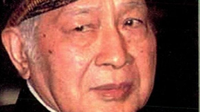 Siasat Soeharto Selamatkan Garuda Indonesia yang Hampir Bangkrut ...