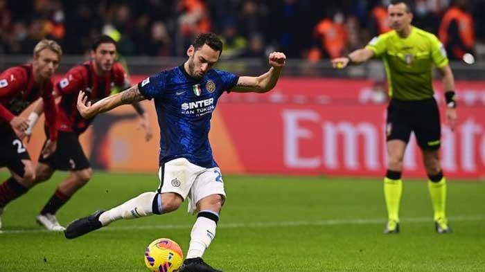 Mantan Klubnya Raih Scudetto, Hakan Calhanoglu Klaim Inter Milan Lebih ...
