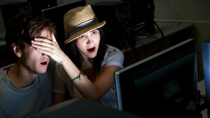 Lupa Matikan Kamera, Pengacara Ini Asyik Berbuat Asusila saat Sidang Via Zoom, Begini Reaksi ...