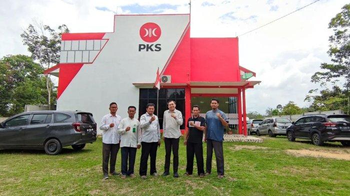 Wasekjend DPP PKS Fathul Bari Safari Politik ke Jambi, Memperkuat ...