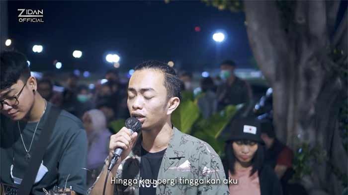 Suara Emasnya Jadi Idola Milenial, Penghasilan Zidan dari Youtube Capai ...