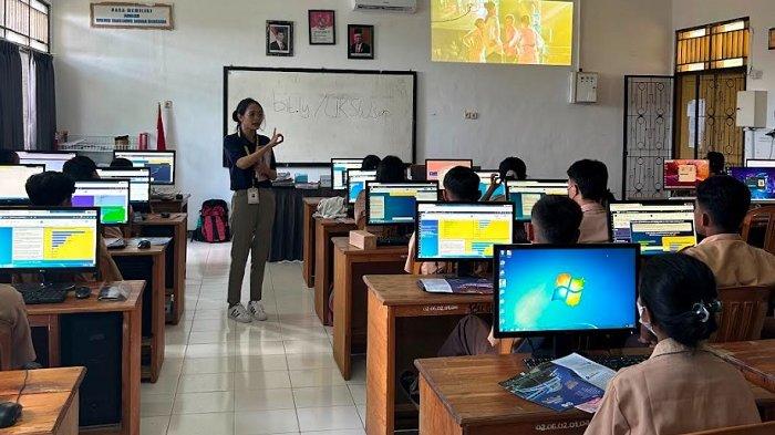 Cetak Talenta Digital Indonesia, FTI UKSW Latih 2024 Guru dan Siswa NTT - Tribunjateng.com