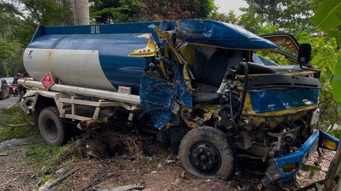 Detik-detik Kecelakaan Adu Banteng Bus vs Truk Tangki, Sopir Bantu Meninggal di Rumah Sakit ...