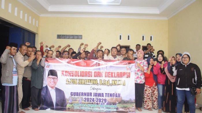 Aksi Gerilya Petani Kebumen Menangkan Anak Ideologis Prabowo: Kita ... Aksi Gerilya Petani Kebumen Menangkan Anak Ideologis Prabowo: Kita ...