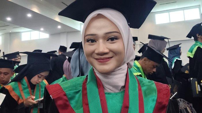 Aliya Karima, Mahasiswi IAIN Kudus Lulus 3,5 Tahun Tanpa Mengerjakan ...