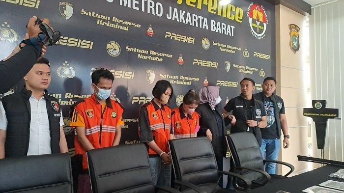 Kerjanya Meliuk-liuk Tanpa Busana di Aplikasi Dream Live, 2 Cewek Ini Dapat Untung 6 Juta - 15 ...