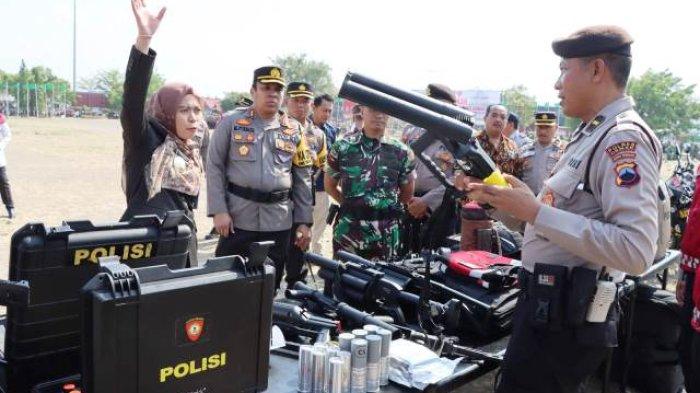 Apel Gelar Pasukan Operasi Mantap Brata Candi 2023-2024 di Demak, Siap Amankan Pemilu ...