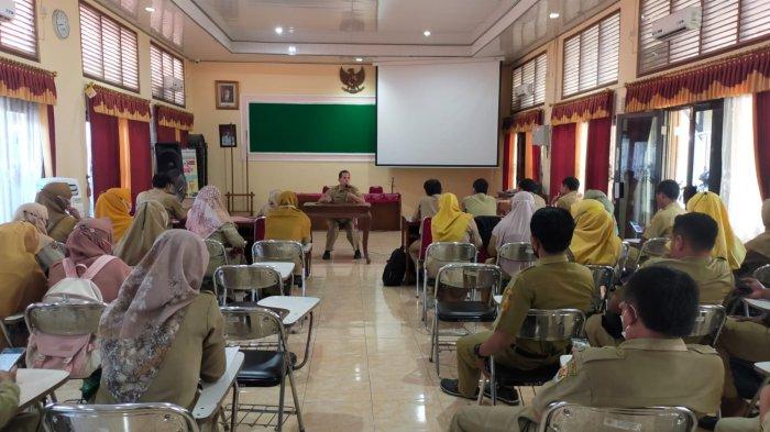 Tak Bisa Bertemu Kepala Dinas Pendidikan, Ratusan Guru Swasta Grobogan ...