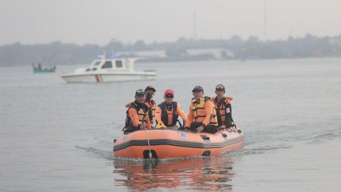BREAKING NEWS 1 Pemuda Hilang Terseret Ombak di Dermaga Pulau Mandalika ...