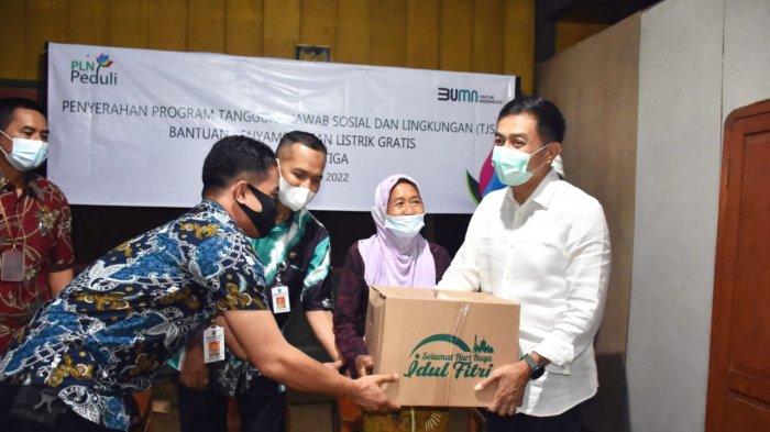 Ramadhan Penuh Berkah 50 Keluarga Kurang Mampu di Salatiga Nikmati Sambungan Listrik Gratis dari ...