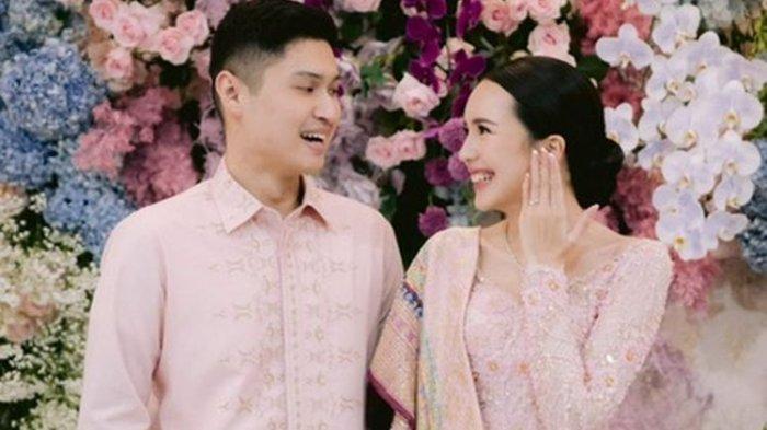 Rizki Natakusumah Politisi Partai Demokrat Lamar Aktris Beby Tsabina ...