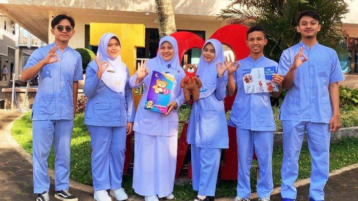 Mahasiswa UMP Sukses Ciptakan Boneka KISANAK untuk Kurangi Nyeri ...