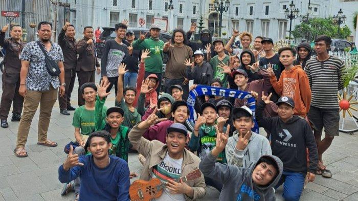 Puluhan Bonex Mania Diminta Meninggalkan Kota Lama Semarang Karena ...
