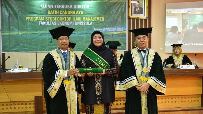 Bripka Ratih Candra Ayu, Polwan Pertama Peraih Gelar Doktor di Polres Jepara - Tribunjateng.com