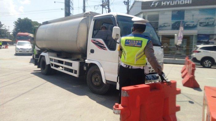 Video Jalur Pantura Kudus-Demak Masih Terapkan Rekayasa Sistem Buka ...