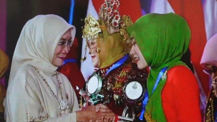 Bunda PAUD Kota Pekalongan Inggit Soraya Raih Penghargaan Wiyata Dharma Madya - Tribunjateng.com