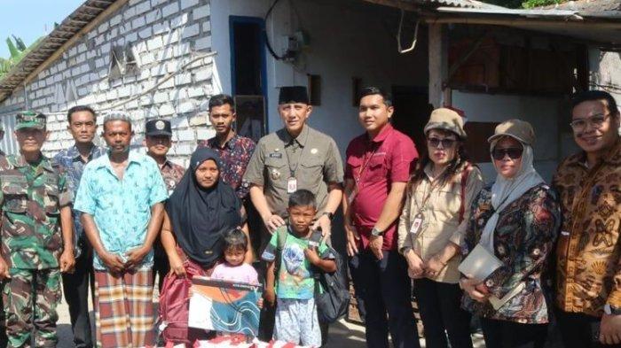 Kisah Bustomi Bocah SD Belajar Sambil Jadi Pemulung, Kini Dapat Bantuan ...