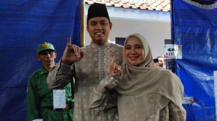 Bupati Kendal beserta Istri Gunakan Hak Suara di TPS Tunggulrejo ...