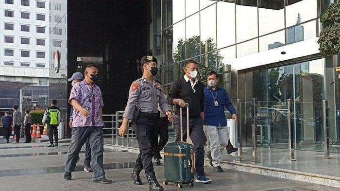 Bupati Kepulauan Meranti Diduga Terima Suap dari Travel Umrah PT Tanur ...