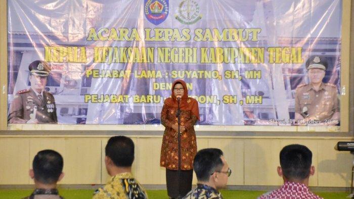 Ramdoni Teruskan Tongkat Komando Kepala Kejaksaan Negeri Kabupaten ...