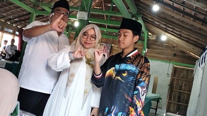 Usai Gunakan Hak Pilihnya, Calon Bupati Blora Arief Rohman Optimis ...