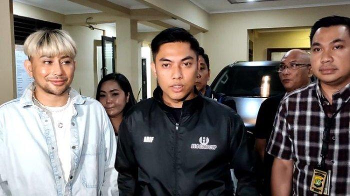 Caren Delano Kepo Siapa Sebenarnya Sang Sopir, 7 Hari Kerja Bawa Lari Mobil - Tribunjateng.com