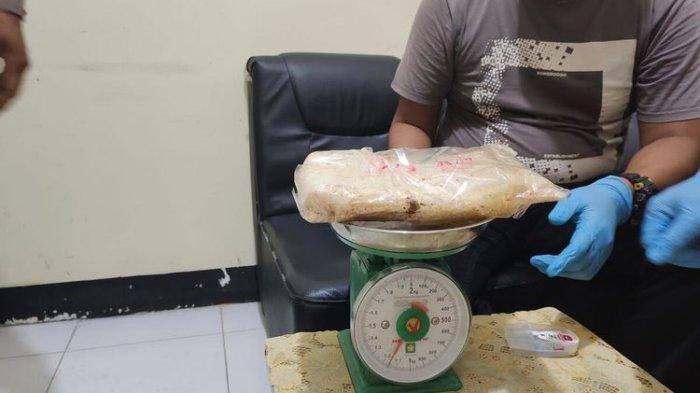 Cerita Nelayan Asal Riau Penemu 3,11 Kg Kokain di Pantai, Ditetapkan Jadi Tersangka ...