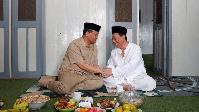 Dapat Tongkat dan Pesan Khusus dari Mbah Munif, Ahmad Luthfi Terharu: Doa Kyai Bisa Tembus ...