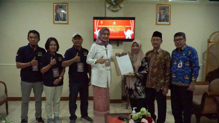 3 Bakal Calon DPD RI dari Jateng Serahkan Persyaratan ke KPU, Masih 13 Nama yang Belum ...