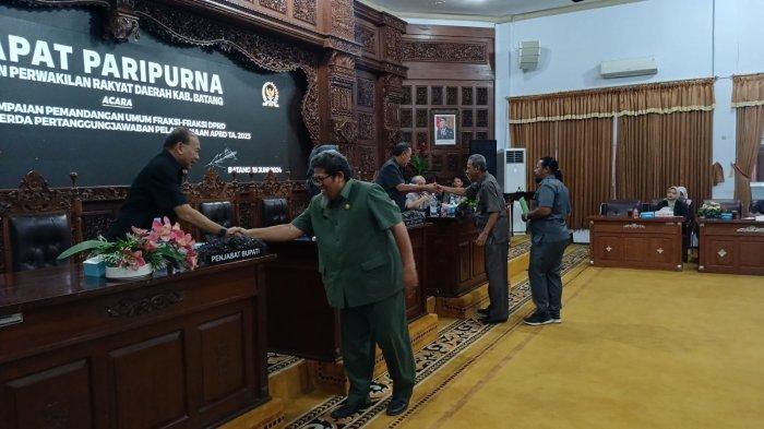 Penyampaian Raperda Pertanggungjawaban APBD 2023, DPRD Batang Fokuskan Transparansi Keuangan ...