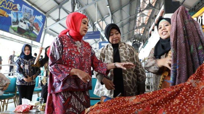 Dinas Koperasi UKM Provinsi Jateng Gelar Modest Fashion 2023, 12 Model ...