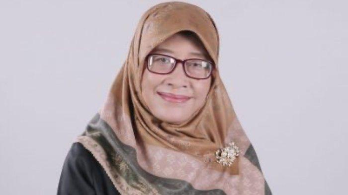 Dr Alifah Ratnawati Profesor Baru Fakultas Ekonomi Unissula - Tribunjateng.com