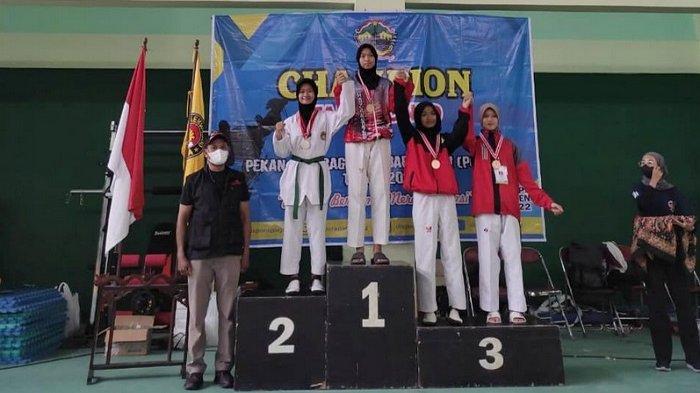 Elsa Febi Rahayu, Atlet Taekwondo Asal Blora Raih Medali Perak POPDA ...