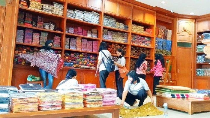 Mengenal Corak Batik Asli Banyumas di Galeri Batik Hadipriyanto, Sudah Ada Sejak Tahun 1957 ...