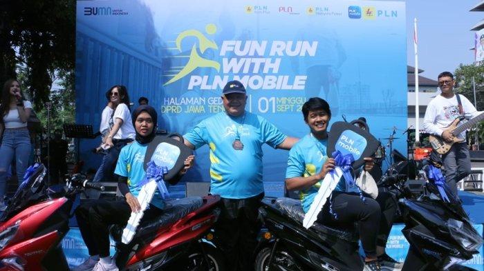 Bahagianya Lestari Asal Blora Dapat Motor Listrik di Fun Run With PLN Mobile 2024: Mau Saya ...