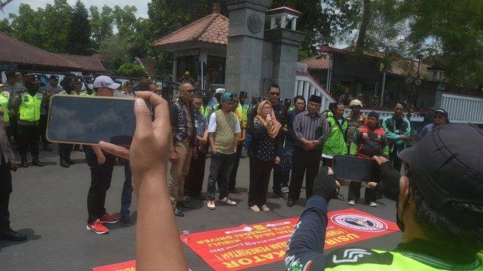Tuntutan Dalam Demo Pengemudi Ojol Besok, Driver Bakal Matikan Aplikasi secara Massal ...
