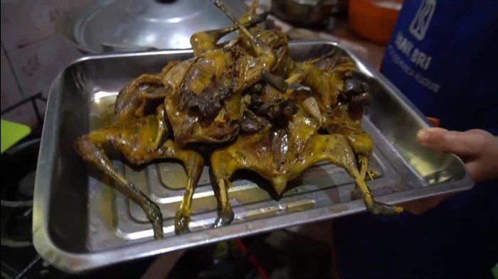 Sensasi Makan Daging Burung Liar di Warung Iwak Manuk Bu Mun Kudus ...