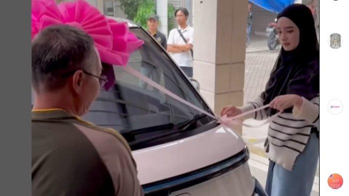 Virgoun Tak Rela Mantan Istrinya Pakai Fasilitas Anak, Inara Rusli ...