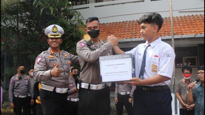 Inilah Sosok Luthfi Farchan Siswa SMPN 30 Kota Semarang Viral Diberi ...