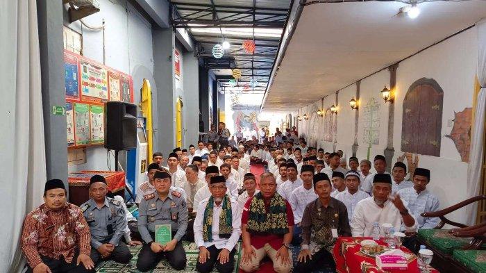 Irjen Razilu Ajak Warga Binaan Untuk Beramal Sholeh - Tribunjateng.com