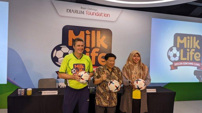 Komitmen Sepak Bola Putri Melalui Bakti Djarum Foundation, Gandeng 50 MI di Kudus - Tribunjateng.com