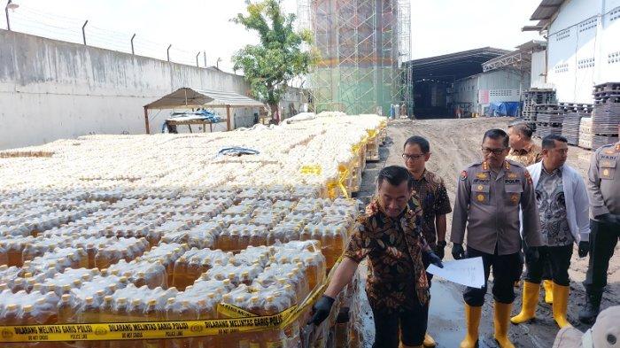 Polda Jateng Segel Produksi Minyak Kita di Karanganyar, Bisa Hasilkan ...