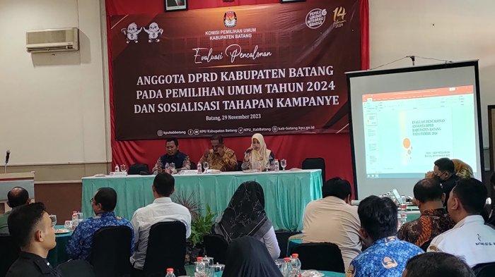 KPU Batang Targetkan 77,5 Persen Partisipasi Pemilih pada Pemilu 2024: Sosialisasi Tahapan ...