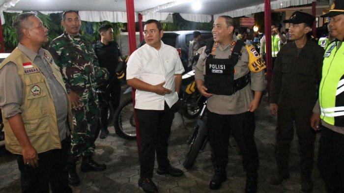 Kapolres Kudus Pastikan Ibadah Malam Natal Sejumlah Gereja Berjalan Kondusif - Tribunjateng.com